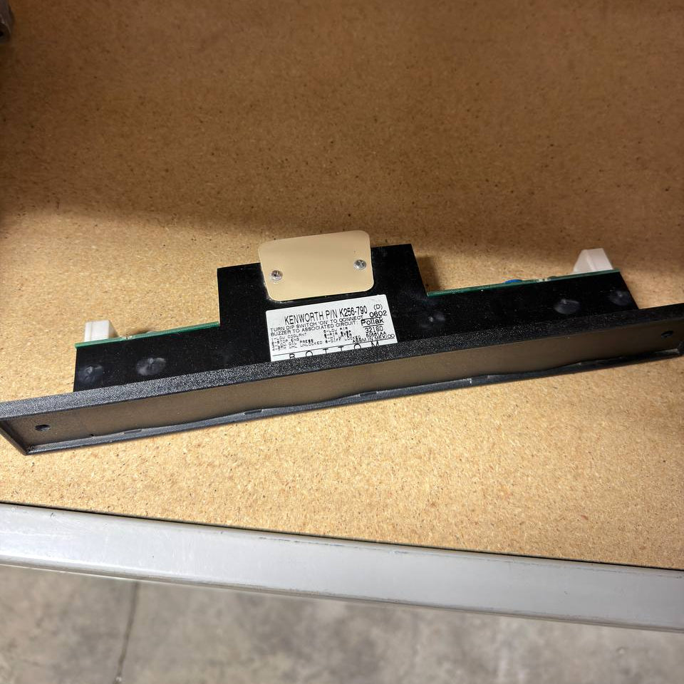 K256-790K256-790 | Genuine Paccar® Warning Indicator Light Module