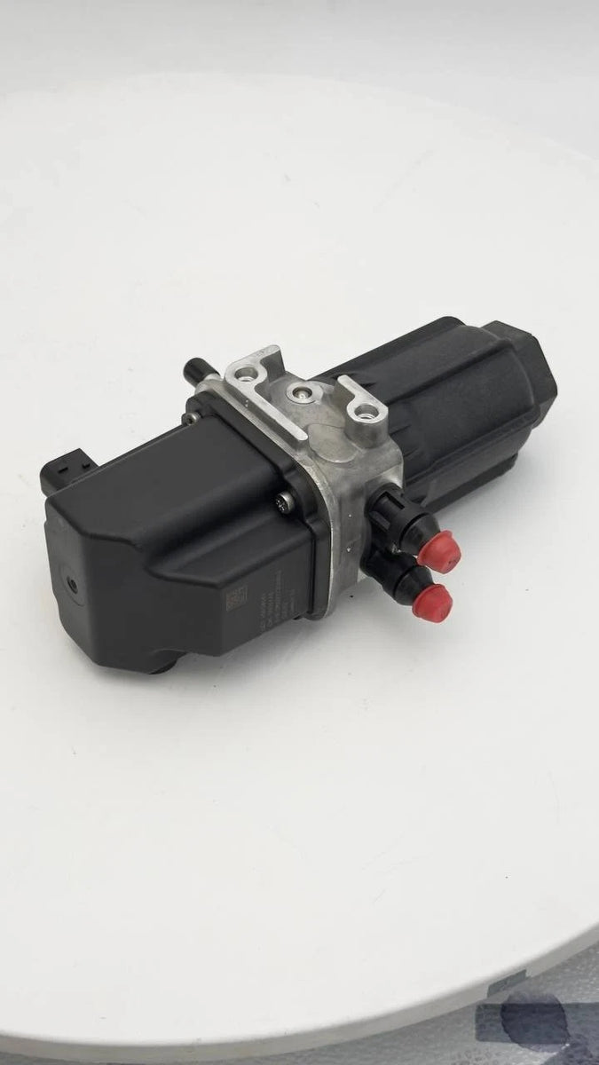 P/N: 5509448 Cummins® Doser Fluid Supply Module For EPA21 15L ISX/QSX ...